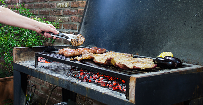 BBQ Cooking Techniques You Need to Know - Two-Zone, Smoking & More ...