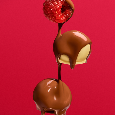Franui - Fresh frozen raspberries dipped in White and Milk Chocolate x ...